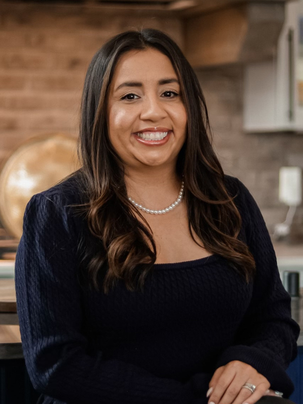 Veronica Galvan | Land For Sale Agent